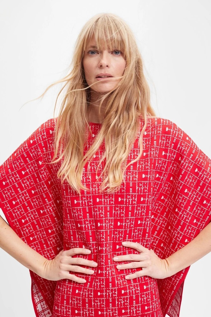 Picture of Julia Stegner