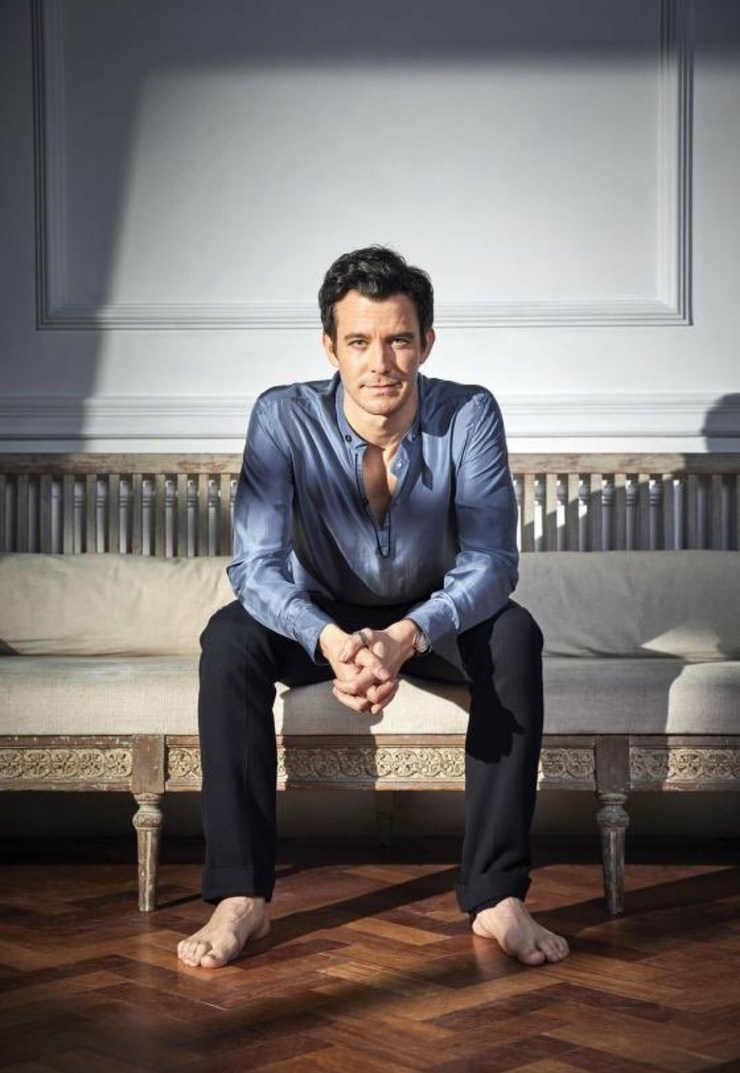 Image of Luke Thompson