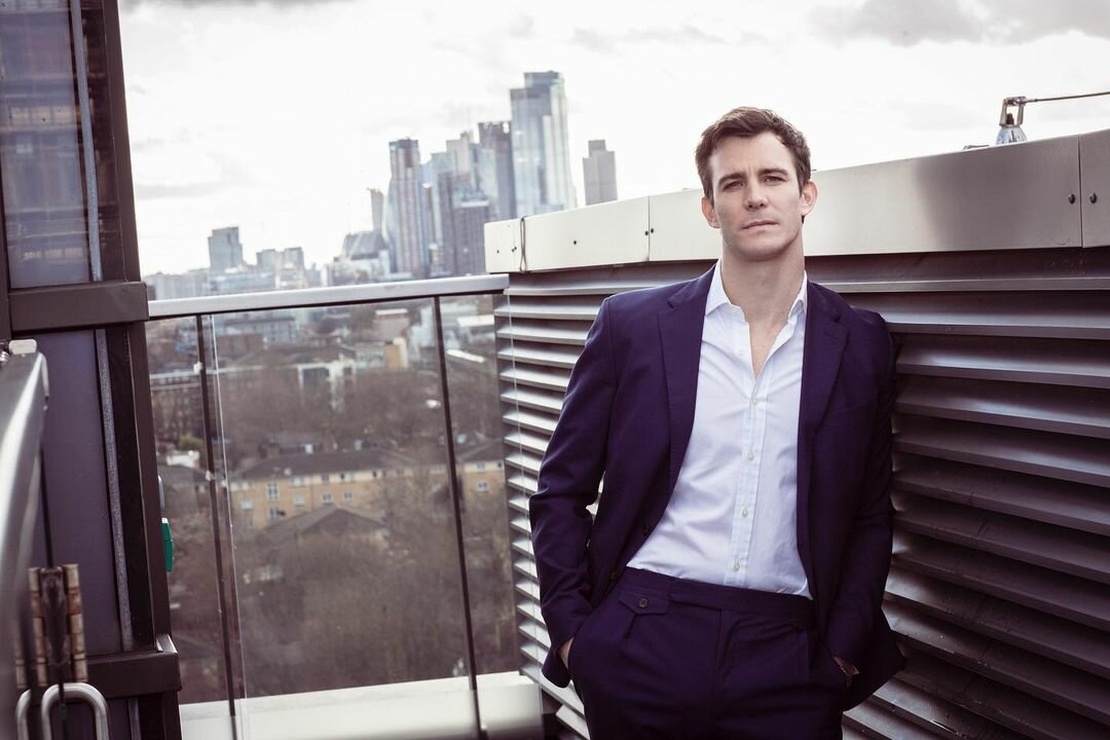 Picture of Luke Thompson