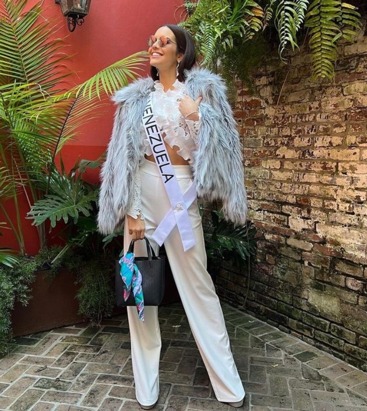 Amanda Dudamel image