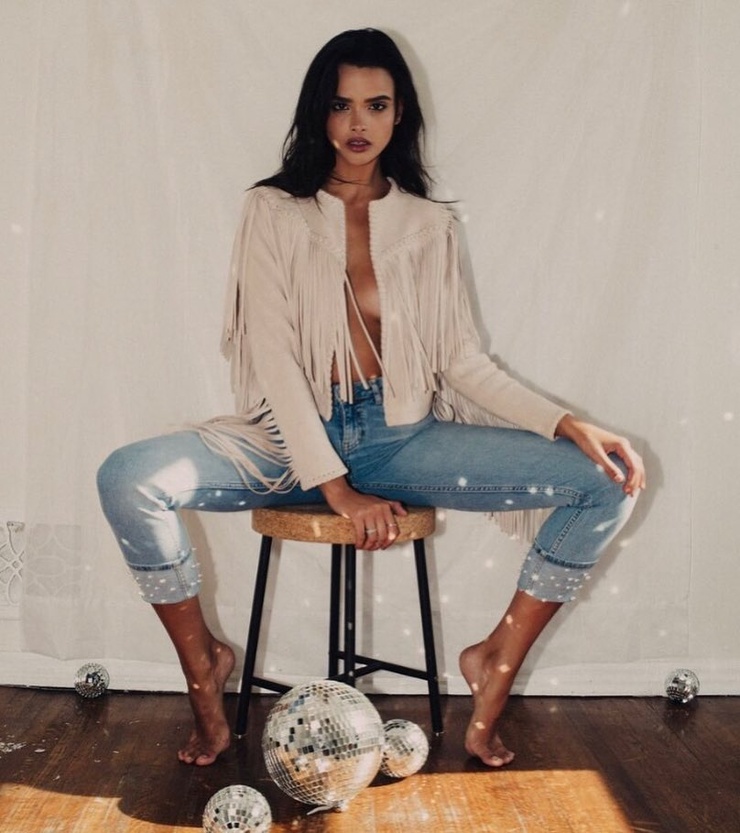 Picture of Samara Martins