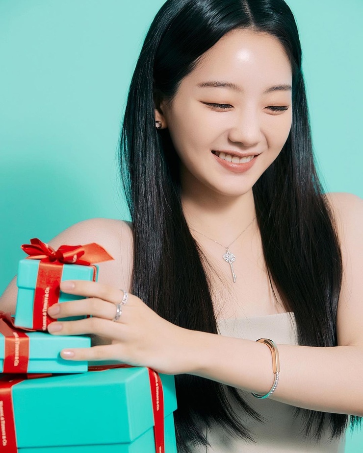 Image of Cho Yi Hyun