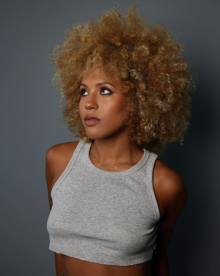 Picture of Robyn Alomar