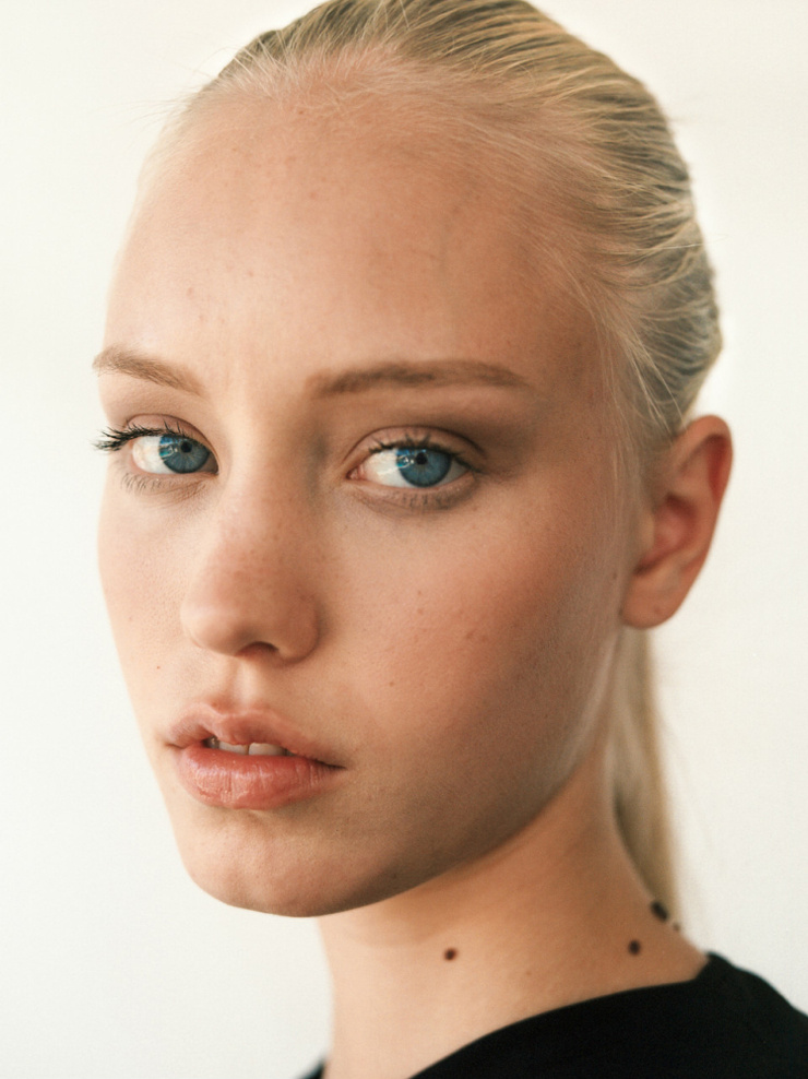 Picture of Maya Beal