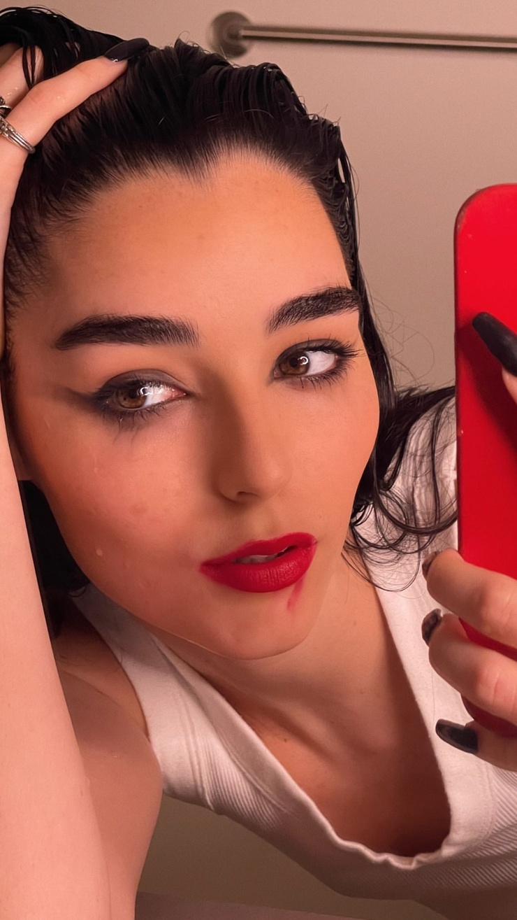 Indiana Massara picture