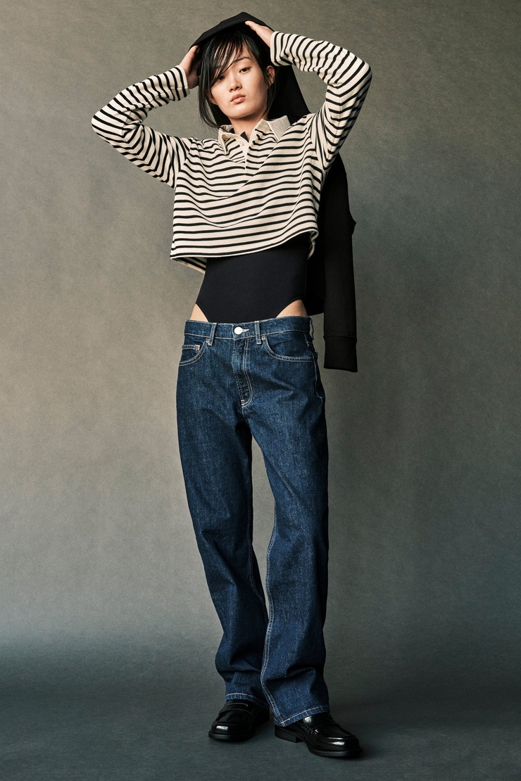 Picture of Shin Hyun Ji