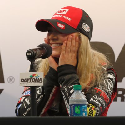 Natalie Decker image