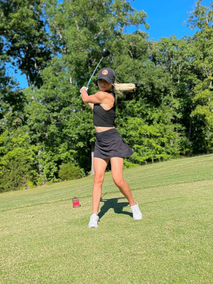 Natalie Decker picture