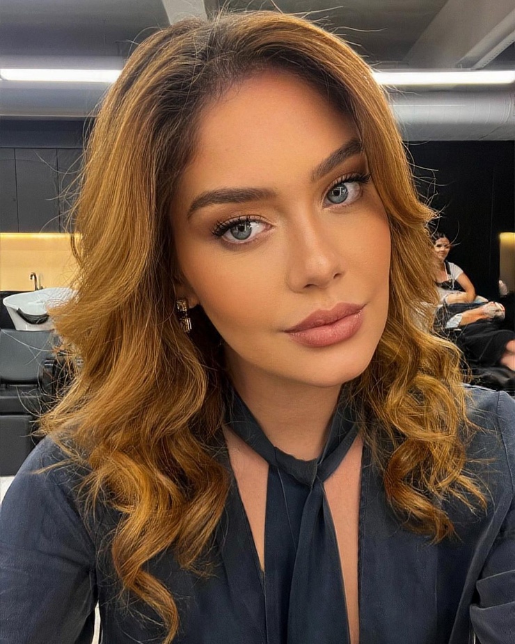 Picture of Julia Wazlawick