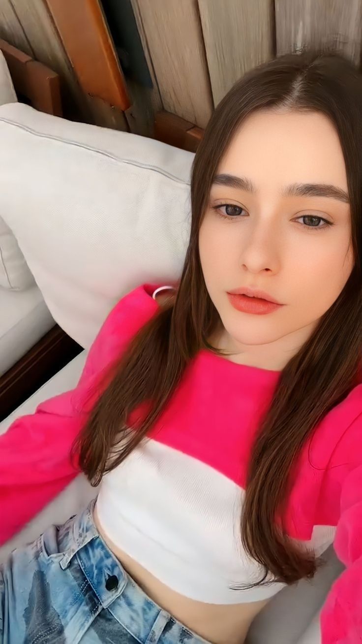 Picture of Dasha Taran (II)