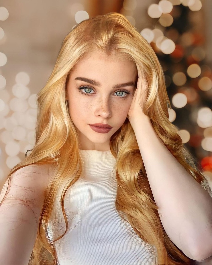 Eve A. Helling image