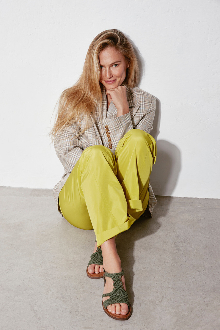 Picture of Bar Refaeli