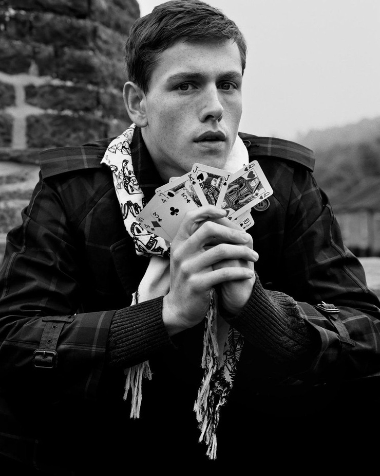 Picture of Harris Dickinson