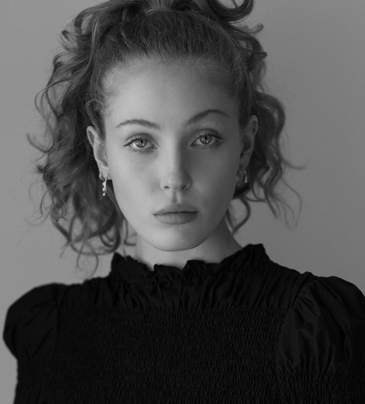 Picture of Em Glasser