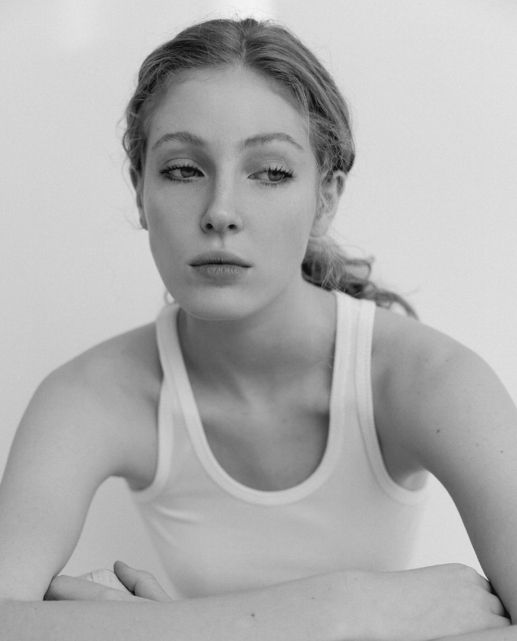 Picture of Em Glasser