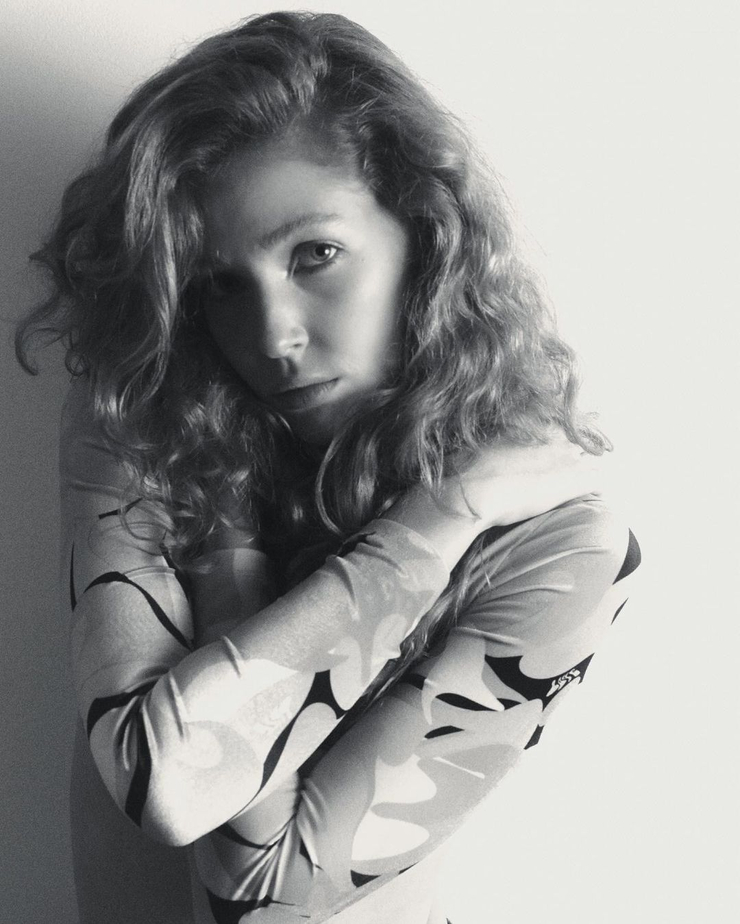 Picture of Em Glasser