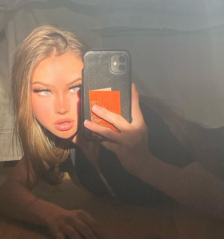 Picture of Alexa Deme