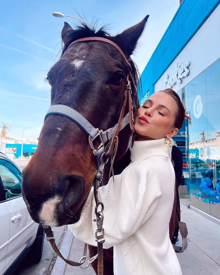 Picture of Anne Winters