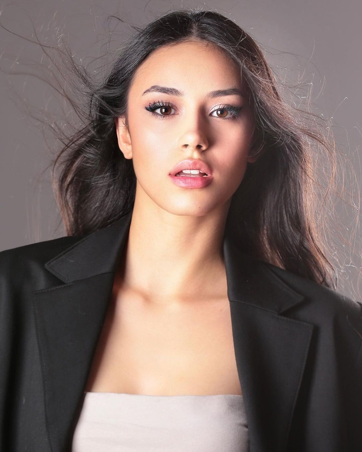 Image of Aleyna Sirin