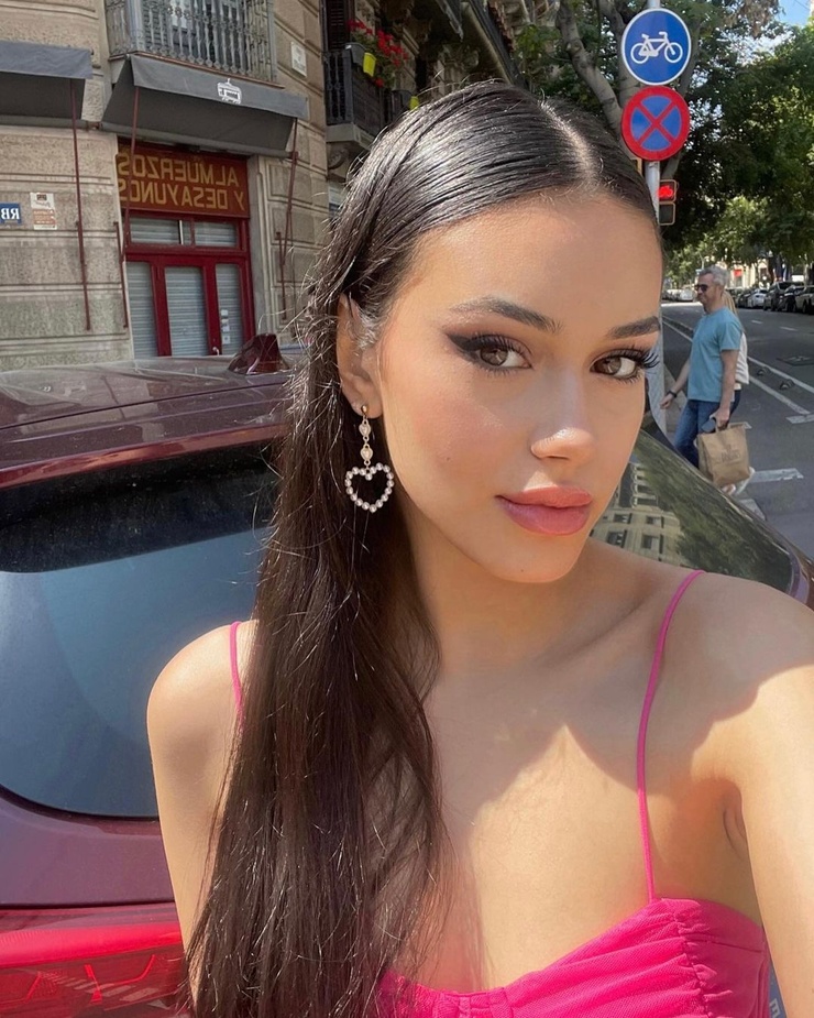 Picture of Aleyna Sirin