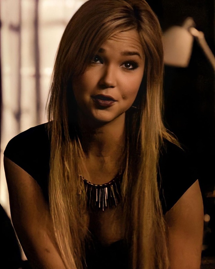 Arielle Kebbel picture