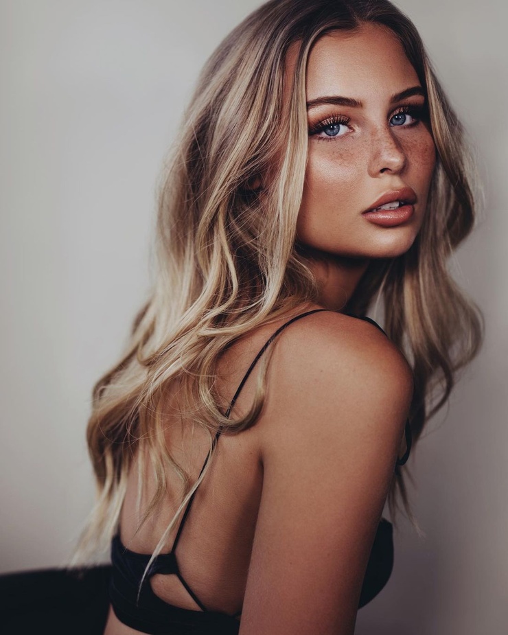 Picture of Amanda Strand