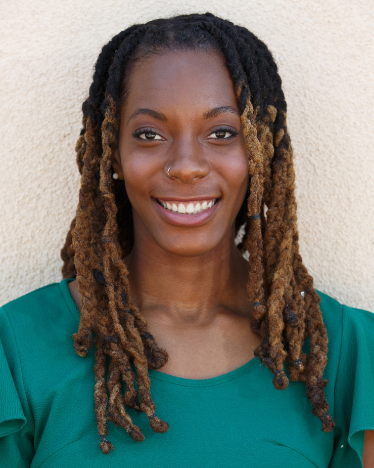 Picture of Loren Maxine