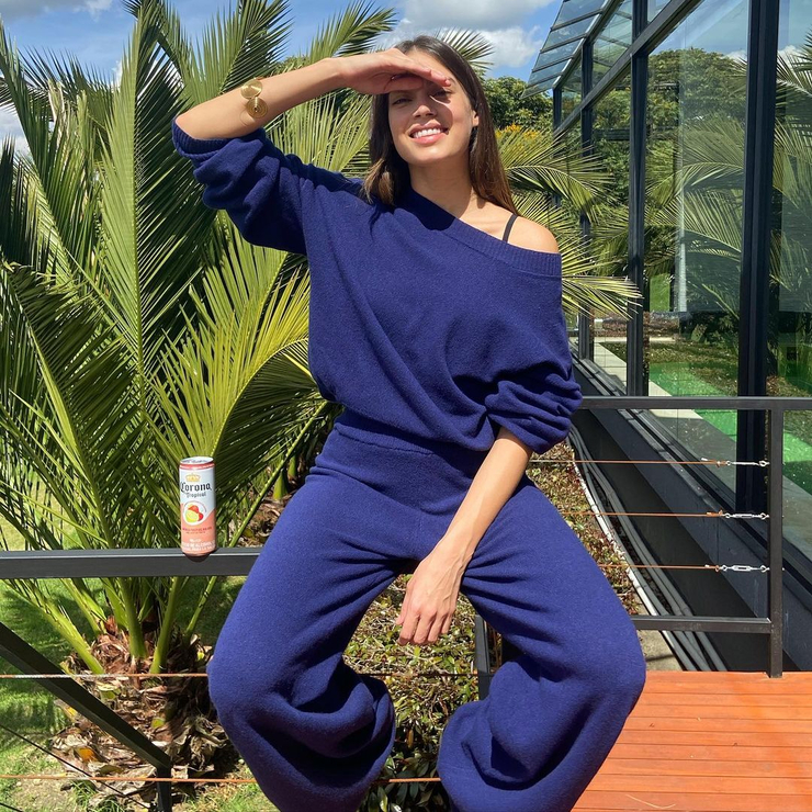 Image of Laura Archbold