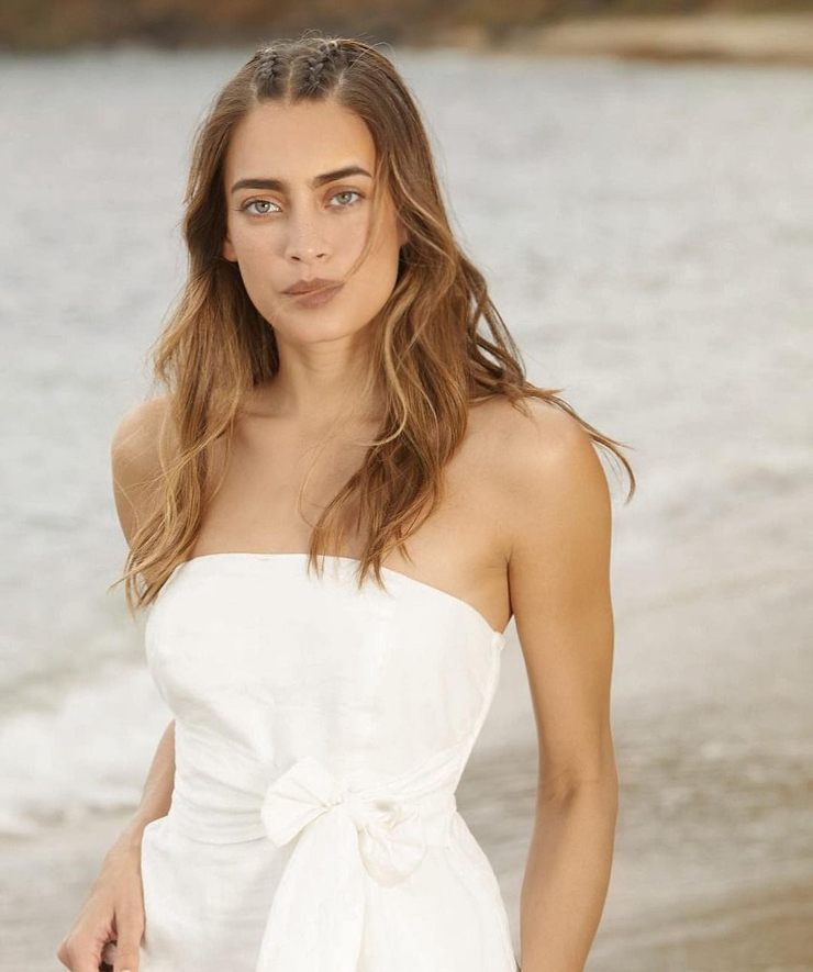 Picture of Laura Archbold