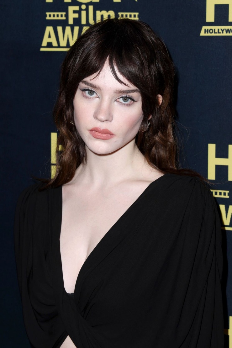 Sophie Thatcher image