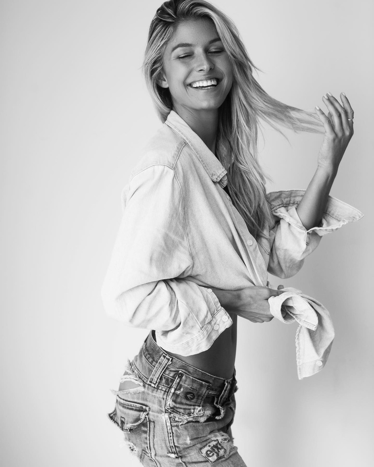 Picture of Cydney Moreau