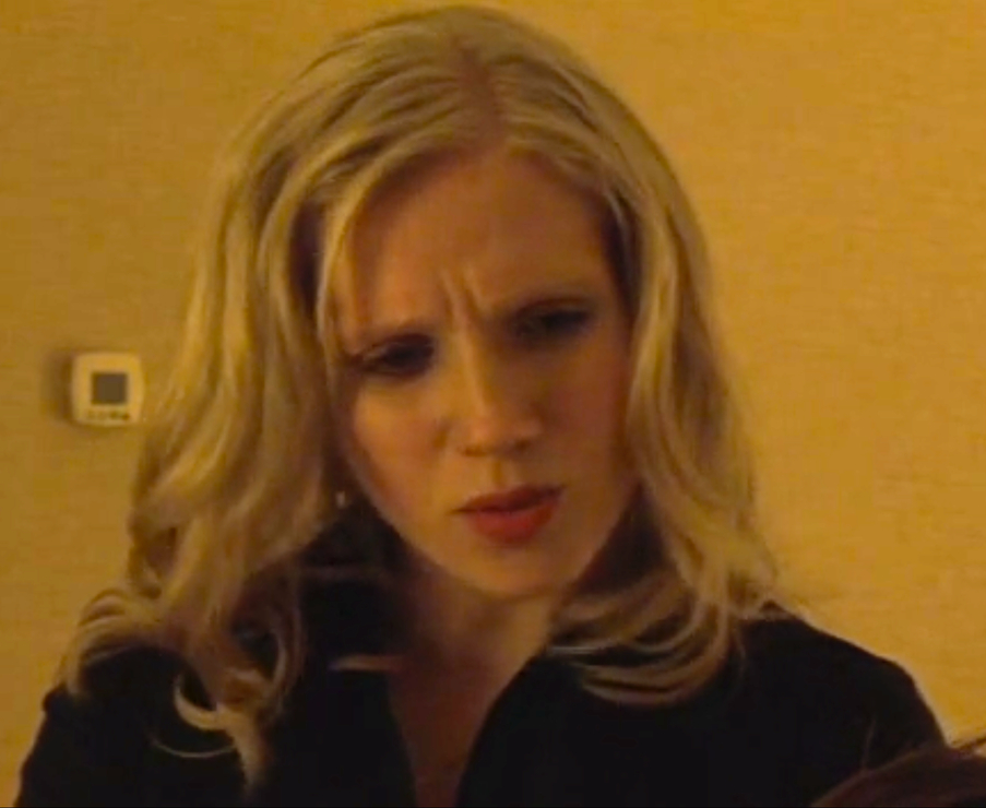 Picture of Elizabeth Perry