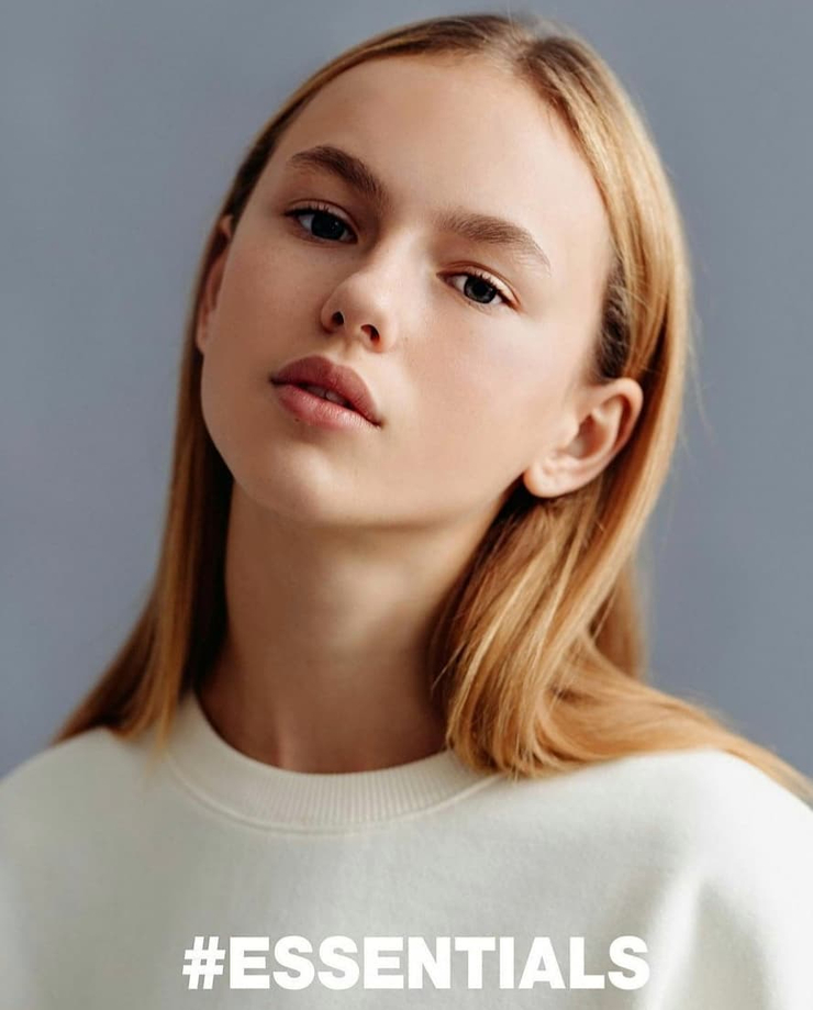 Picture of Carly Connors