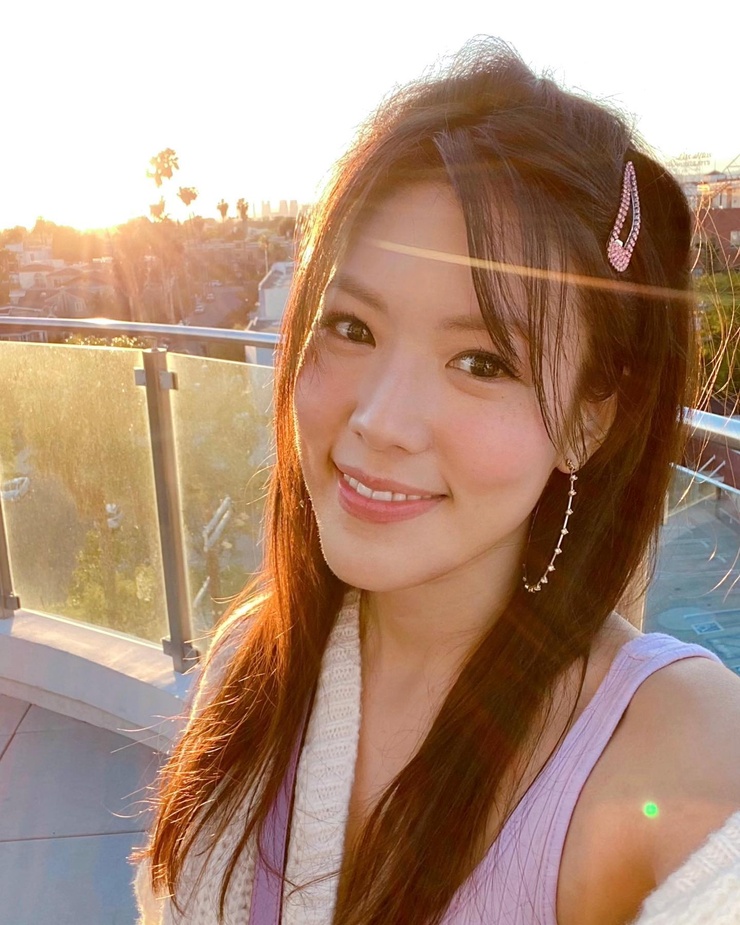 Picture Of Yvonne Lu