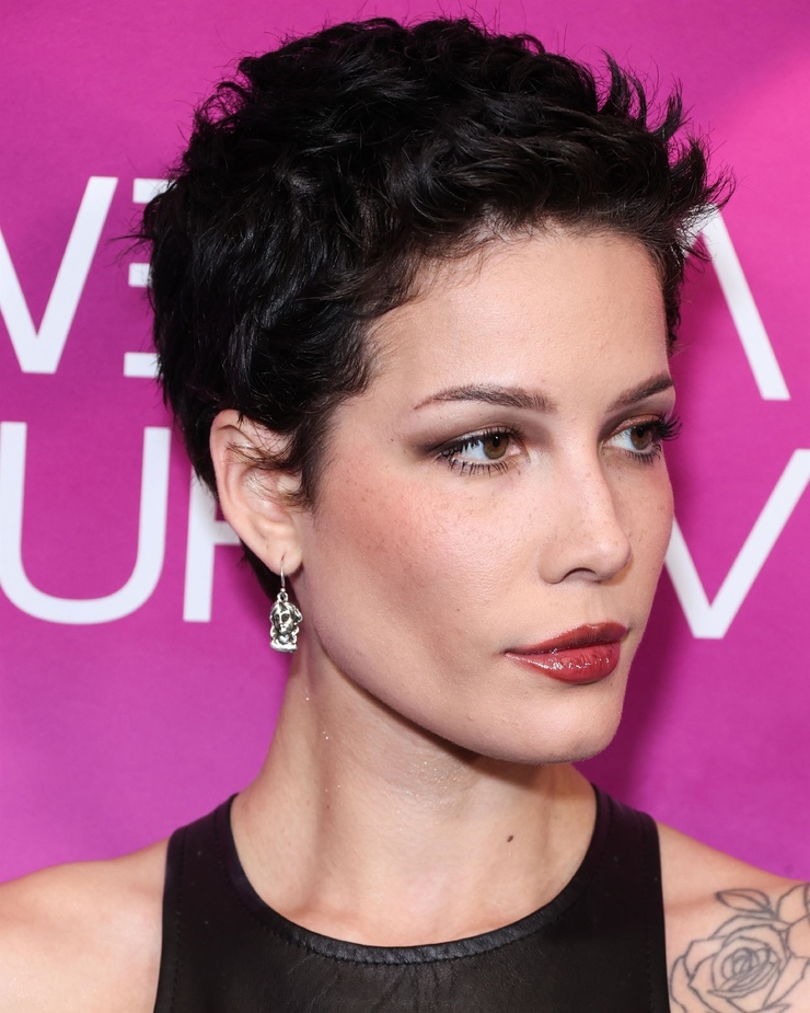 Picture of Halsey