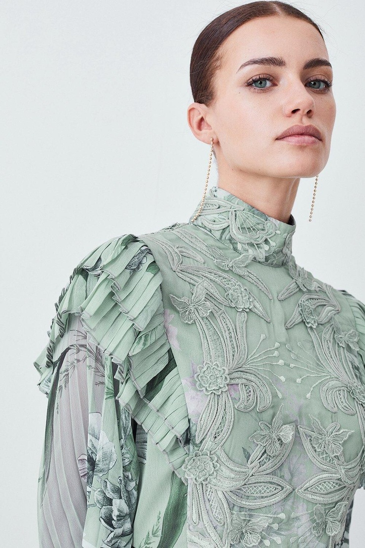 Image of Elle Trowbridge
