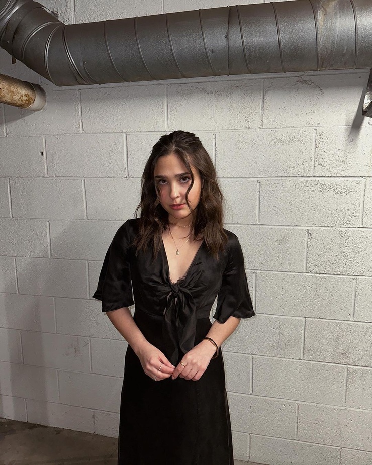 Molly Jackson picture