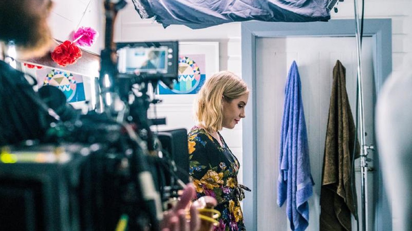 Image of Caitlin Hill (YouTube)