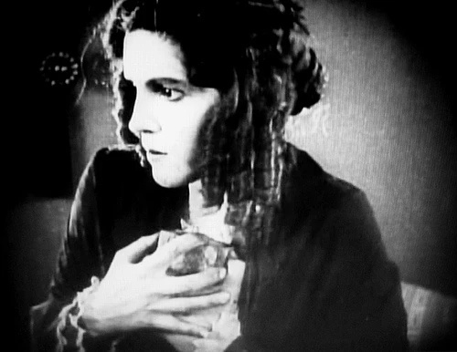 Picture of Ellen Hutter