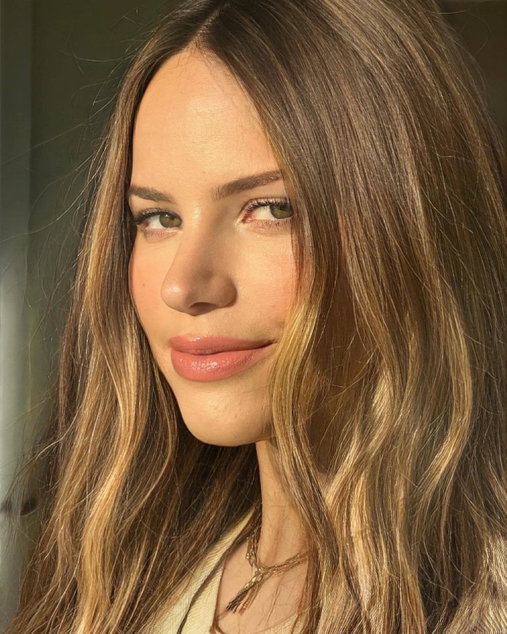 Halston Sage