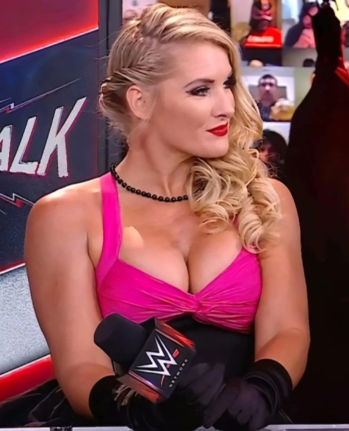 Picture of Lacey Evans