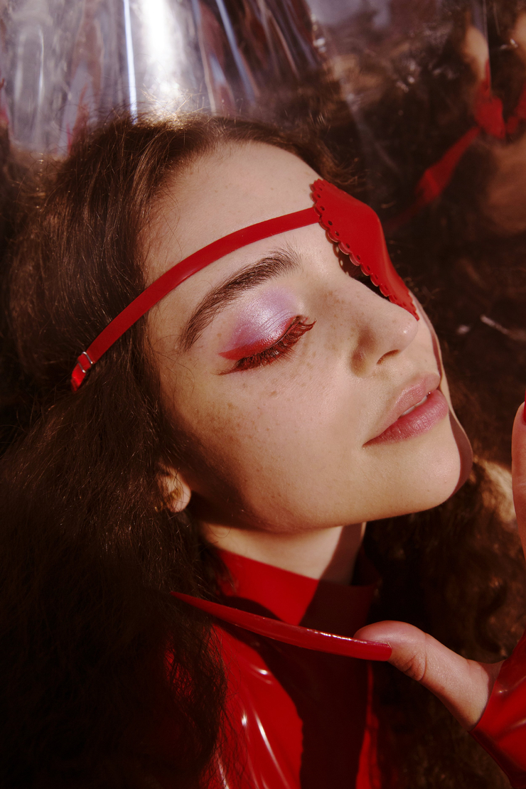 Scarlet May Robinson image