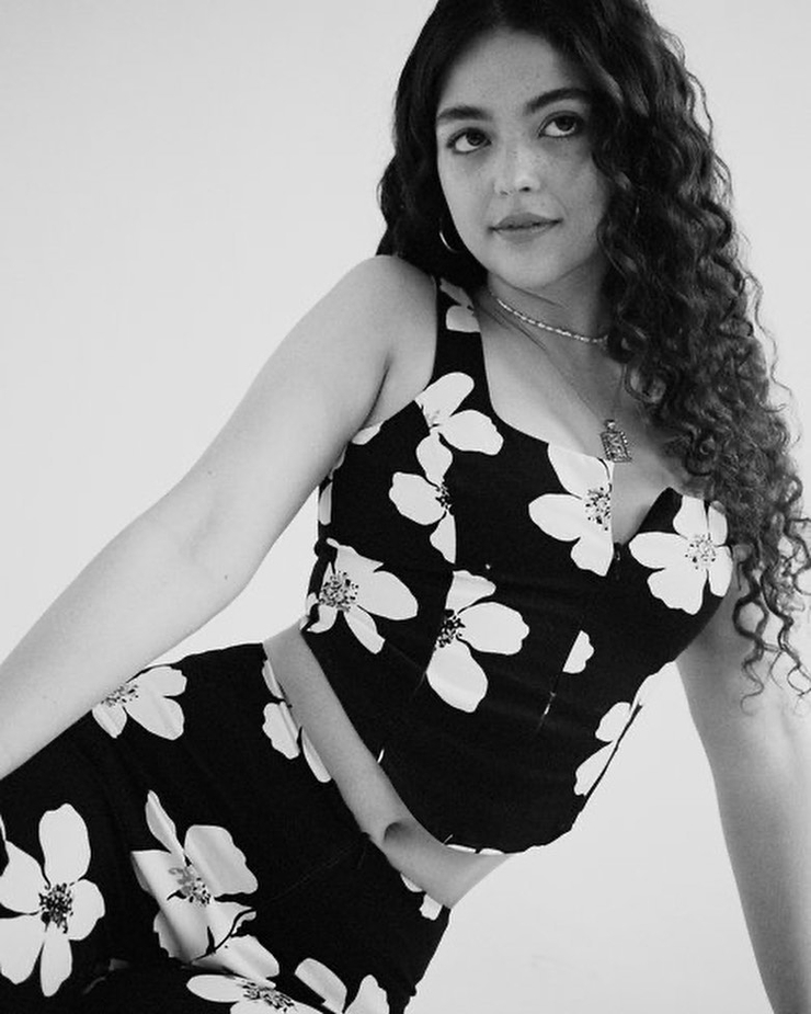 Picture of Scarlet May Robinson