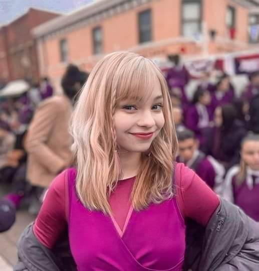 Image of Emma Myers