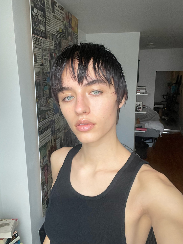 Picture of Sydney Walker (model)