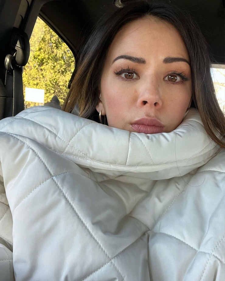 Janel Parrish picture