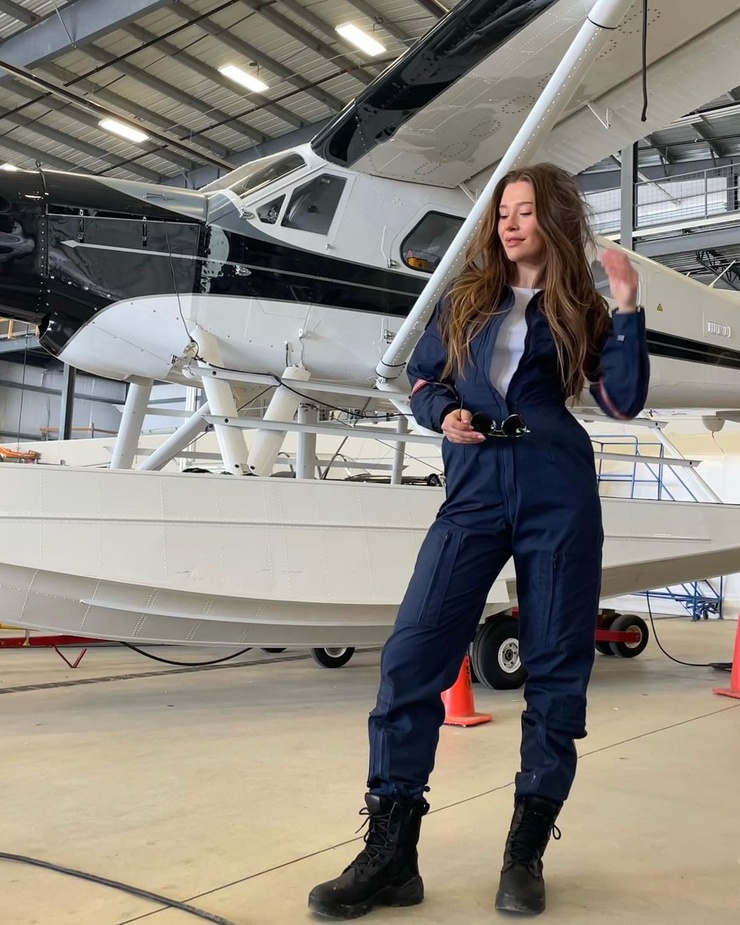 Picture of Natasha Calis