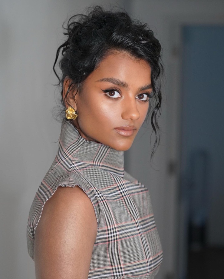 Picture of Simone Ashley