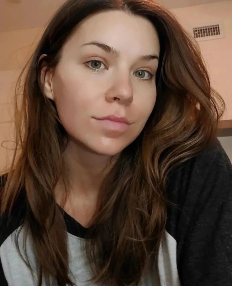 Picture of Stephanie Manescu