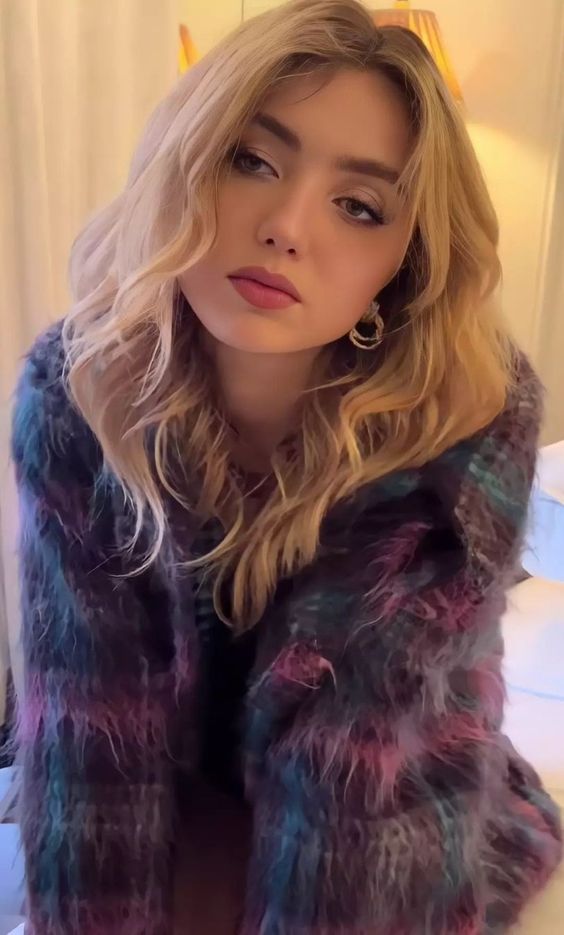 Listal - List the stuff you love! Movies, TV, music, games and books